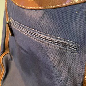 Laura Scott | Bags | Laura Scott Purse With Change Purse New Zip Close ...